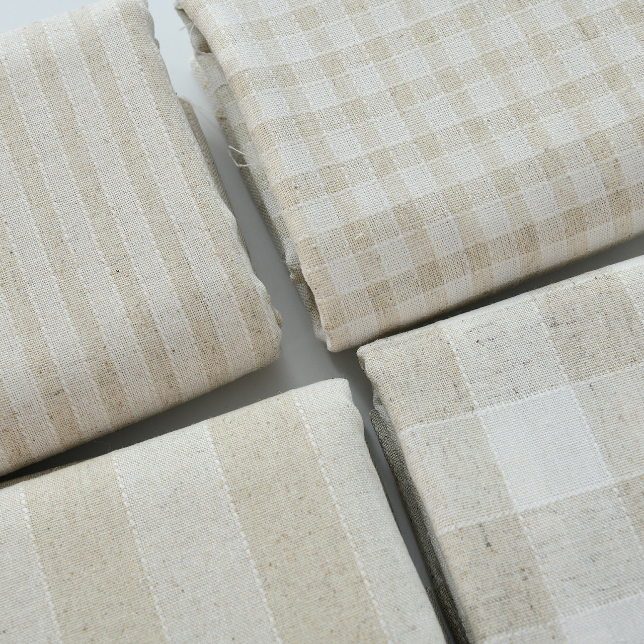 清水系亚麻格纹面料米色手工DIY服装制作格子布料中厚款原色棉麻