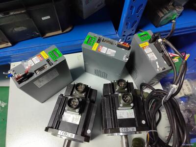 施耐德1.5KW伺服驱动器LXM16DU15M2X 电机BC议价商品