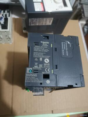 TM241CE40T施耐德主机，原装正品拆机95成新装机充新议价商品