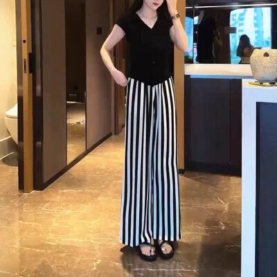 25068大爱美依缘2025夏季新款V领显瘦短袖T恤高腰条纹阔腿裤女潮