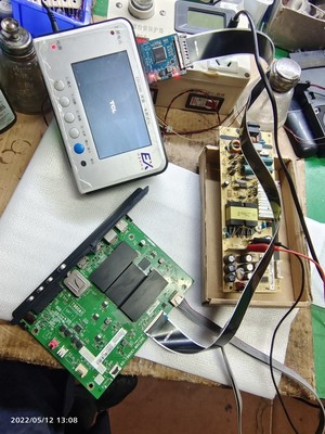 TCL55F6    40-T960A1-MAC2HG主板维修卡开机画面死机屏自检维修