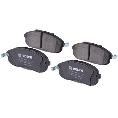 博世荣威前后刹车片低躁少粉耐用