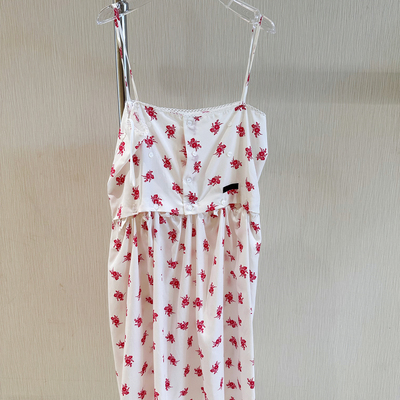 M小姐 少女感肩带印花连衣裙