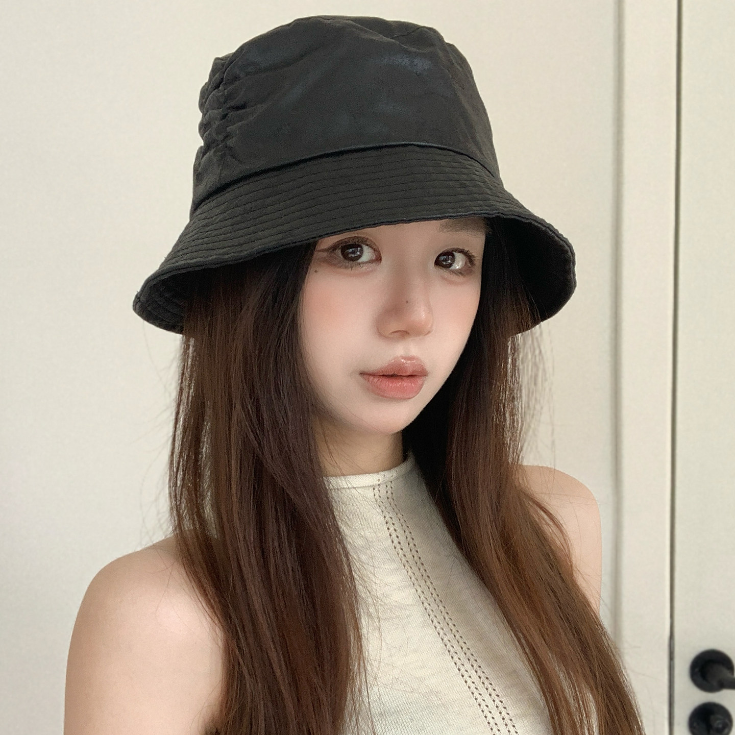 日系复古褶皱PU皮质渔夫帽女春秋季百搭防晒遮阳帽显脸小气质盆帽