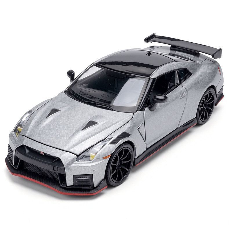 (盒装)仿真1比32正版日产GT-R NISMO合金汽车模型摆件玩具