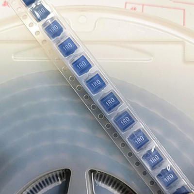 NLC565050T-2R2K-PF 贴片电感原装进口 2220 2.2uh  1uh 5.6x5x5