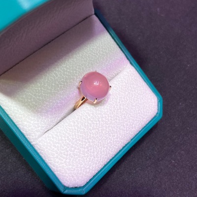 18k粉晶戒指 13.6*12.5*10.5mm4.1克裸石2.42克 金重1.68克14圈口