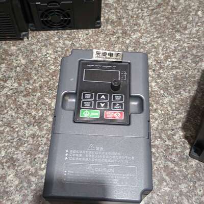 议价东菱变频器A200 220V2.2KW 原装拆机 功能好