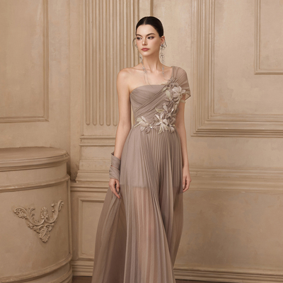 越南JOSEPHINE 2025年夏季新款独特内敛灰咖色单肩连衣裙