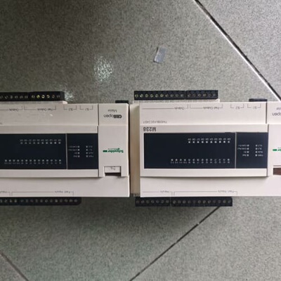 议价TM238LFDC24DT PLC，成色如图，几乎全新