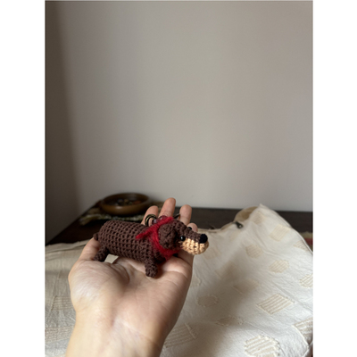 钥匙扣包挂件手工毛线腊肠狗