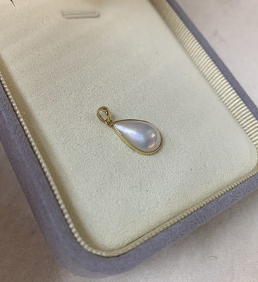 G18k金马贝珍珠吊坠海水马贝珠水滴马贝9-10mm