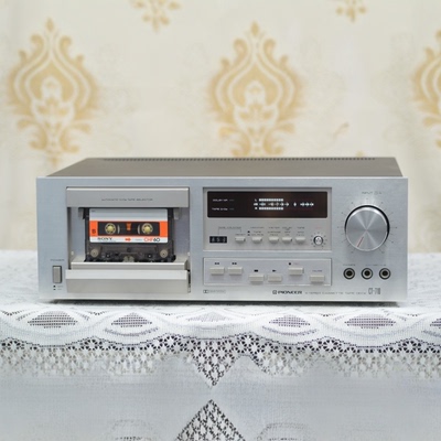 先锋CT-710三磁头专业录放卡座