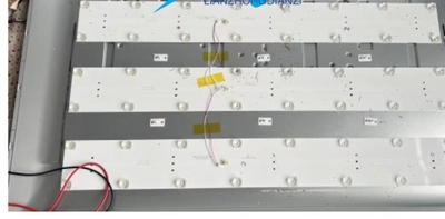 适用于 商用显示屏HC43Z5背光LED灯条CC02430D772V02 43E20 16X3