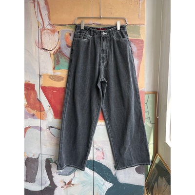 复古做旧黑色水洗牛仔裤