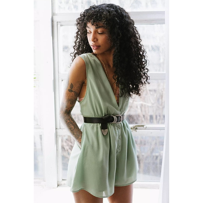 UO格子雪纺深V纽扣连身衣