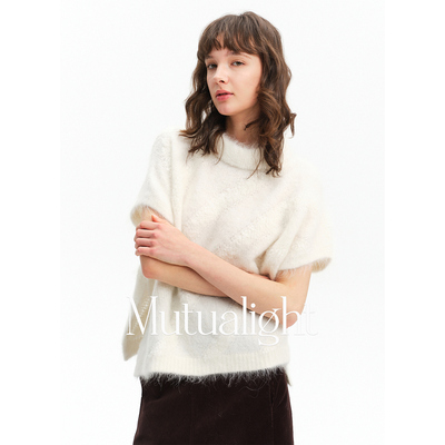 mutualight 羊驼毛混纺高领斜纹披肩毛衣