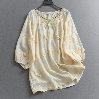 立体蝴蝶镂空刺绣串珠系带女衬衫