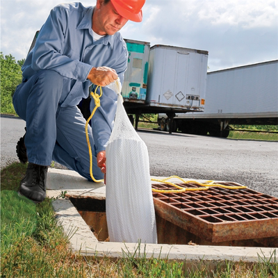 纽匹格SKM403撇油器条形吸油棉不吸水NewPig白色吸油索