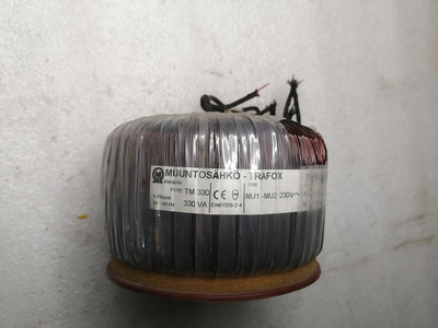 拆机 芬兰MUUNTOSAHKO隔离进口变压器 功率330W 230v转230v/115v