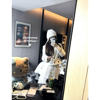 Lily Rosemary/ 冬日crush 中古白雪糯感羊毛双排扣短款毛呢外套