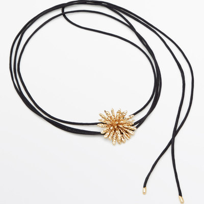 西班牙md massimo dutti金色设计感花朵吊坠绑绳项链多种灵活戴法
