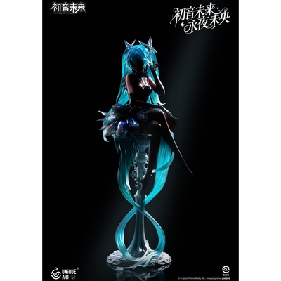 月光下的初音未来女雕