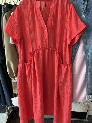 专柜品质V领小扣花边条纹高品质纯色连衣裙精品女装