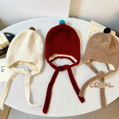 儿童护耳帽超萌可爱帽顶小球纯色系带毛线帽秋冬季薄款针织帽子潮