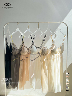 訫心性感网纱带棉垫性感吊带睡裙