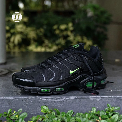 耐克AIRMAXPLUS男气垫休闲鞋