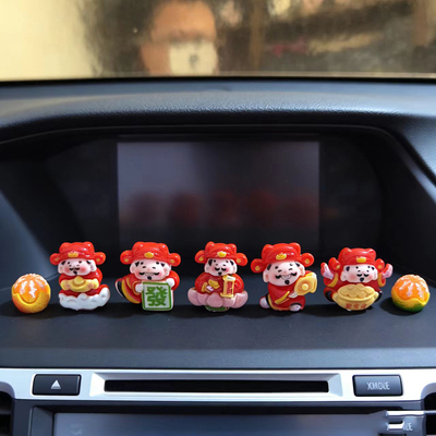 新款树脂可爱财神汽车内饰车载中控台摆件办公桌面电动车装饰品