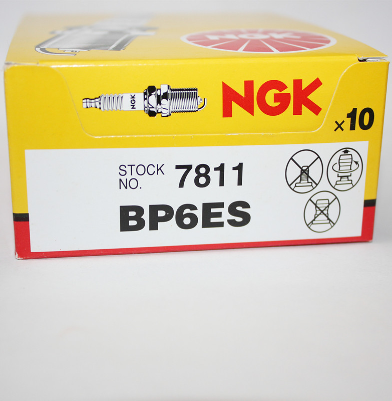 NGK火花塞BP6ES 7811适用于捷达王长安之星夏利桑塔纳通用大头_虎窝淘