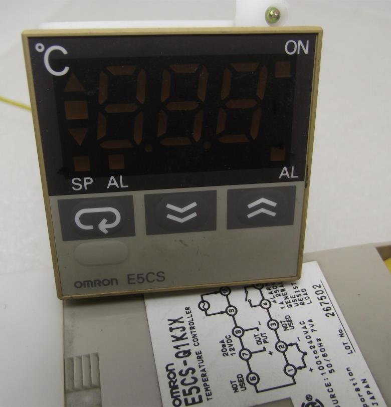 温控器 E5CS-R4M1 E5CS-Q1KJX 日本Omron/欧姆龙正品温控器