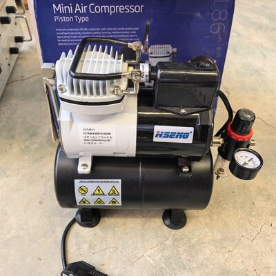 浩盛AF186气泵 220V 3L储气罐 全新库存，功能正常--议价商品