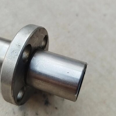 SMFC-10GUUSK直线轴承，拆机件，成色还可以，有点使--议价商品