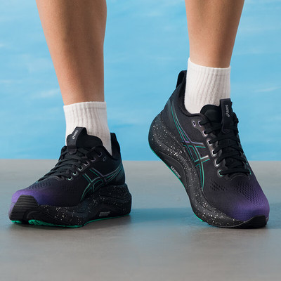 亚瑟士新款缓震支撑运动跑步鞋男