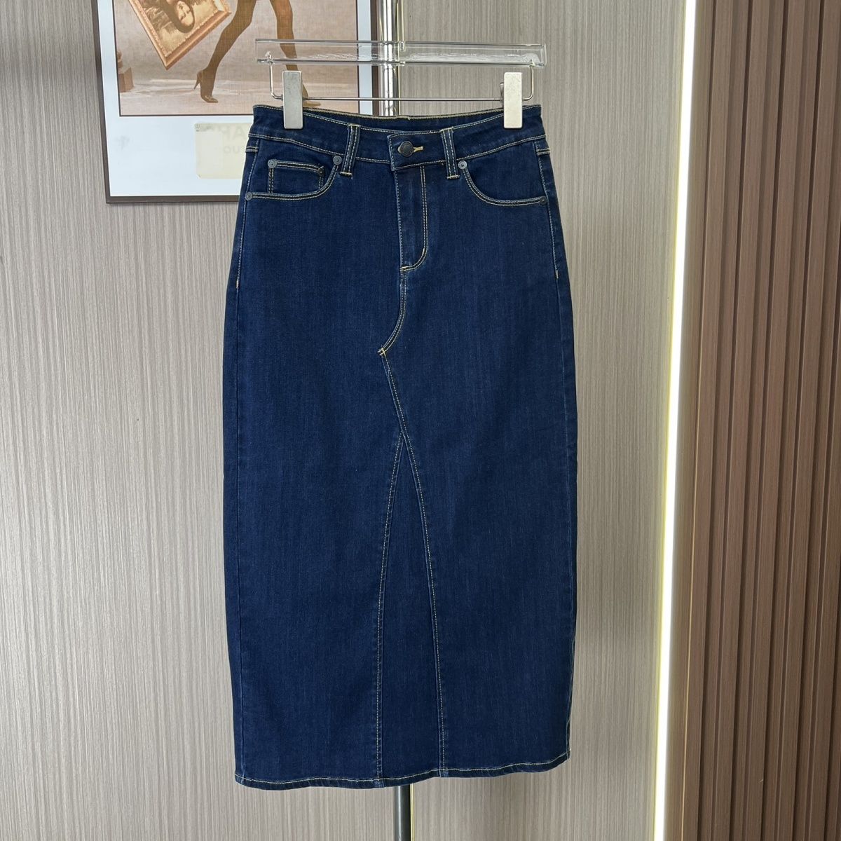3677-1品牌撤柜女装时尚气质百搭包臀牛仔半身裙