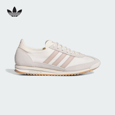 Adidas阿迪达斯女子休闲运动鞋