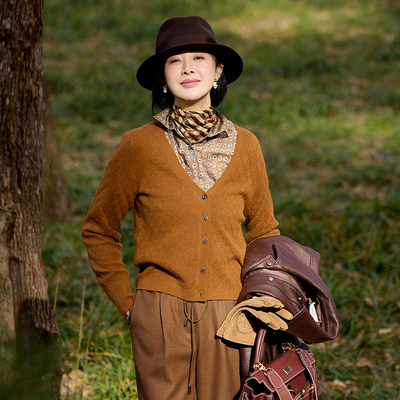 复古中性羊毛绞花开衫