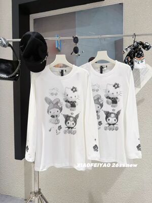 晓肥妖家中长款卡通KT猫T恤女200斤春季宽松正肩打底衫大码女装