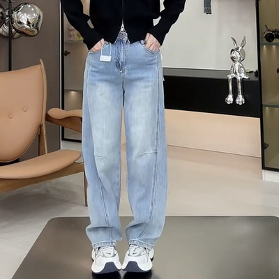 弹力直筒牛仔裤女2025年春夏新款