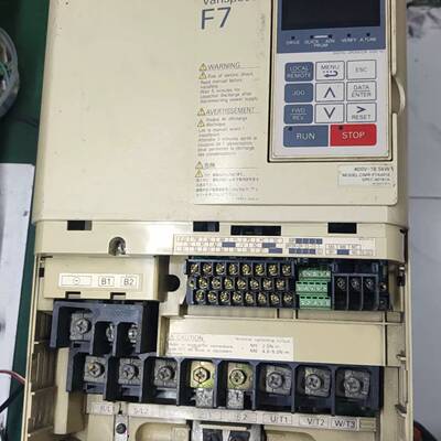 可维修安川f74018，，壳子破了，需要的联系议价