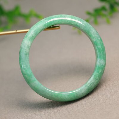 缅甸天然A货翡翠正圈手镯