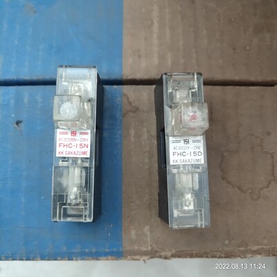 原装SAKAZUME FHC-15N,FHC-15D 保险丝座