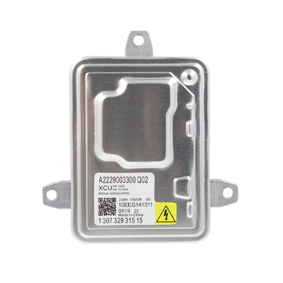 奔驰CLA180200安定器大灯模块