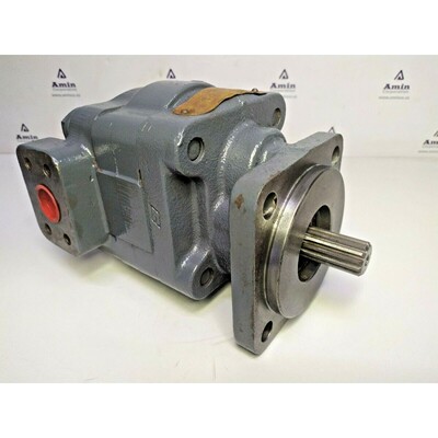 Commercial Hydraulics M-330-40B40F1D Hidráulico Motor