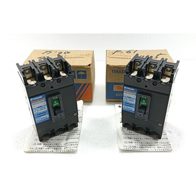 TERASAKI XS30N TEMBREAK 非自动三脚架开关 30A(批量 2)