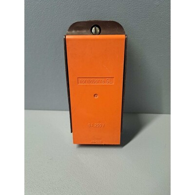 GL - NORMABARRE - GL / 6 0 250 V 4 POLES USED