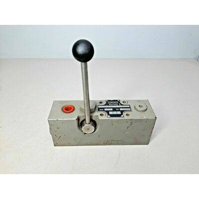 Hydranor 1STB4451067D.25C Lever operated control valve Capac